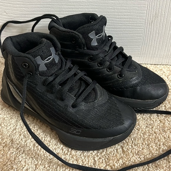 Under Armour | Shoes | Kids Under Armour Steph Curry Sneakers | Poshmark